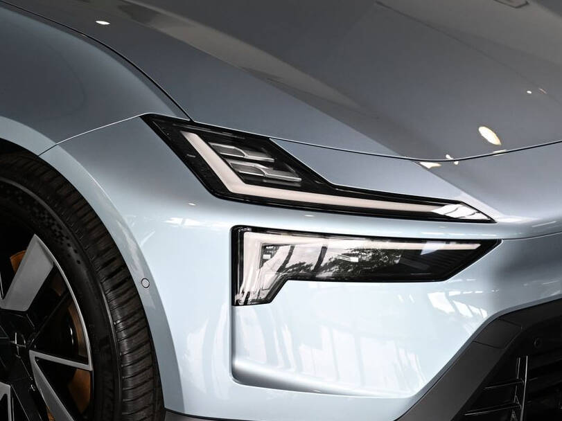 Polestar 4 1st Generation Price in UAE, Pictures and Reviews | ArabWheels